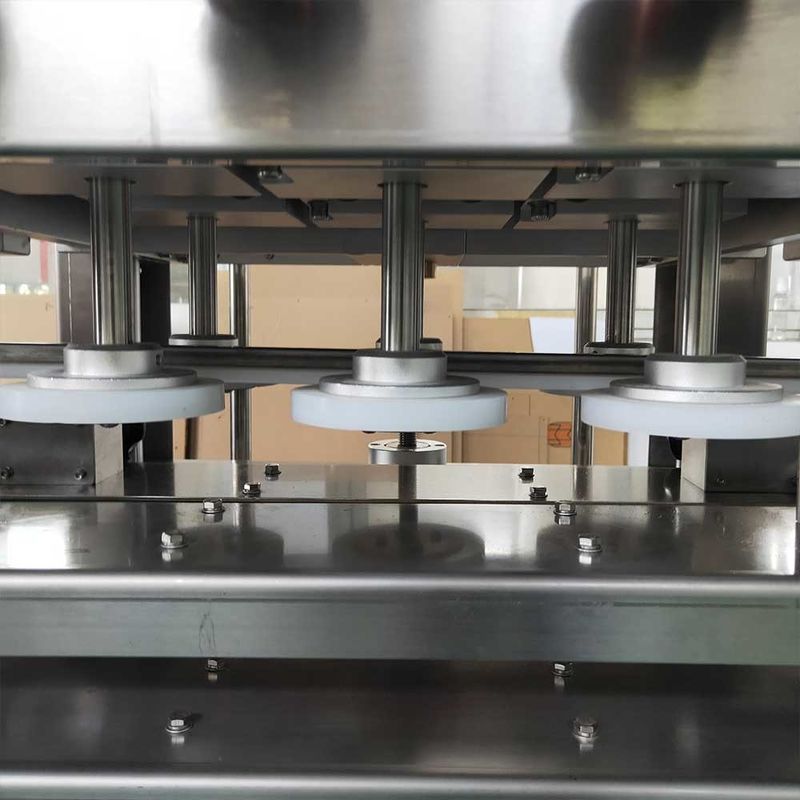 Automatic 6 Wheel Screw linear bottle capping machine